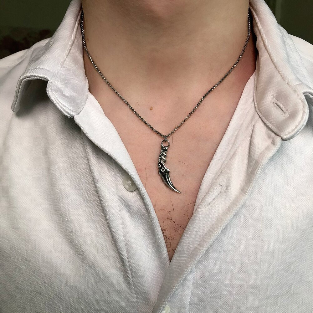 Karambit Necklace – elitaharkov.com