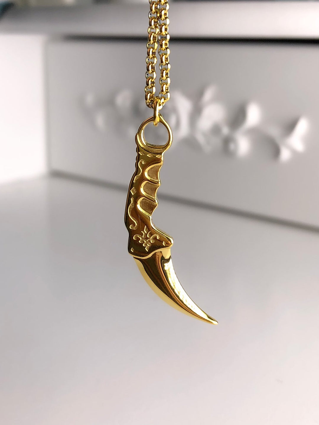 Karambit Necklace – elitaharkov.com